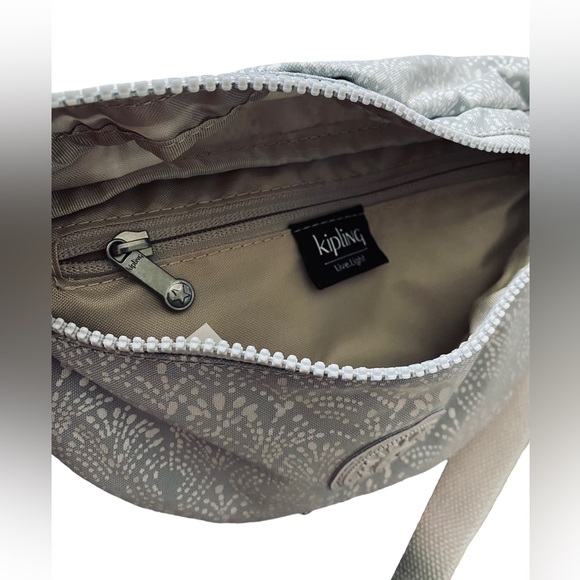 Kipling | Bags | Kipling Ki265 Pria Fanny Pack Hip Waist Bag Travel ...